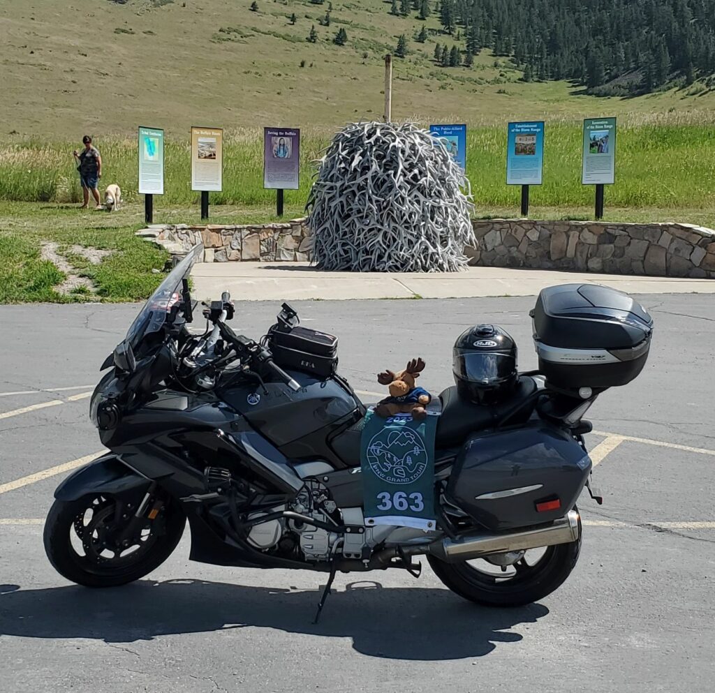 GT29 National Bison Range Antlers Rider 363 – PNW Grand Tour